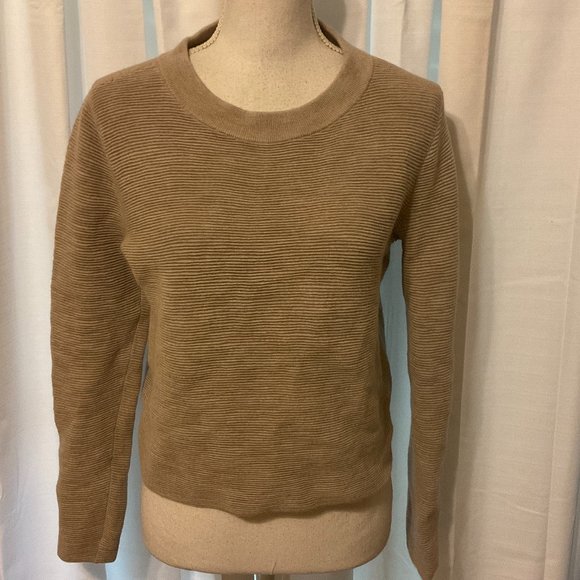 Club Monaco | Sweaters | Club Monaco Cropped Sweater L Beige Ribbed ...